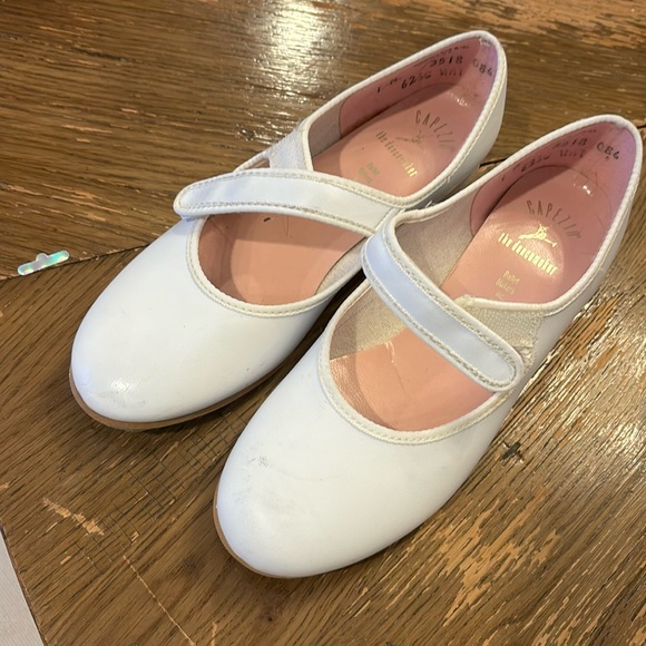 Capezio | Shoes | Capezio Girls White Tap Shoes Size | Poshmark